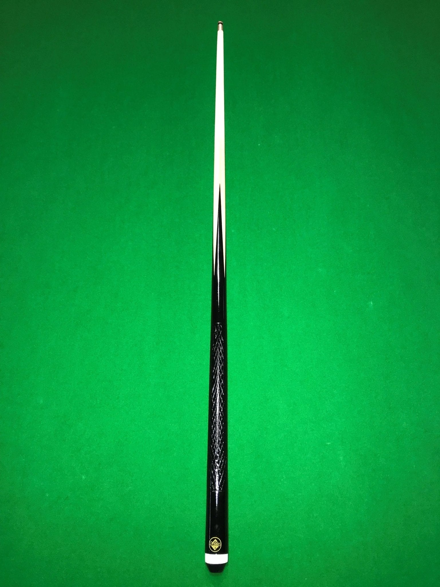 Black Wooden One Piece Pub Pool, Snooker Billiard Cue - Q-Masters – Q ...